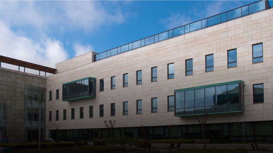 Physical Collections - ADA University Library