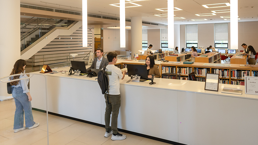 Services - ADA University Library