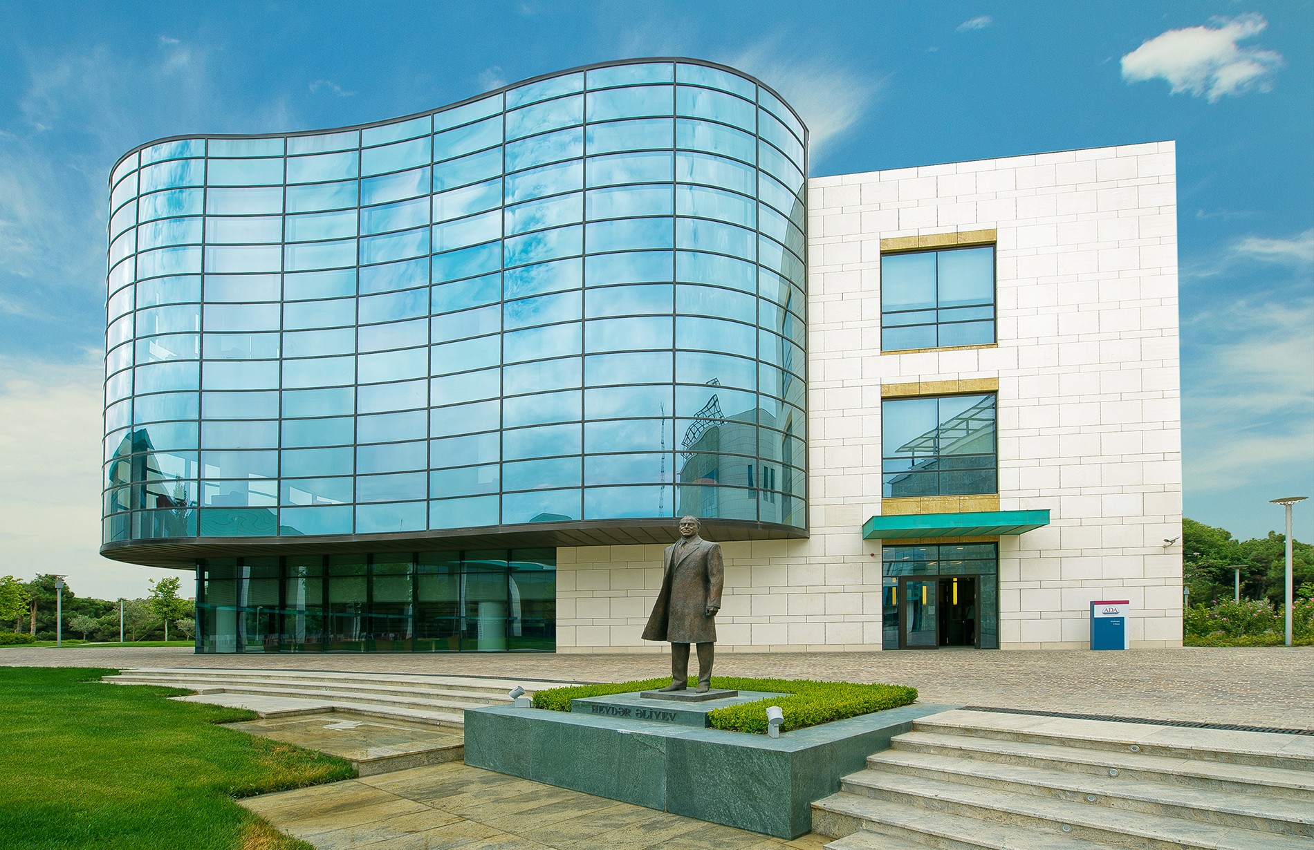 ADA University Library